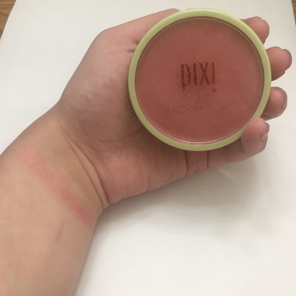 Makeup | Pixi Blush Topper | Poshmark